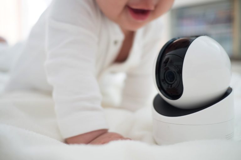 How to Teach Your Kids About Security Systems | Casa Security